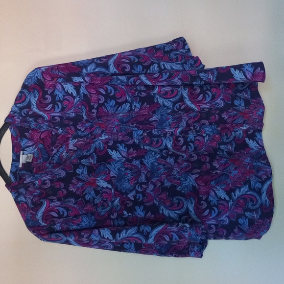 Catherines | Tops | Catherines Shirt 3x Button Front Leaf Floral Print ...